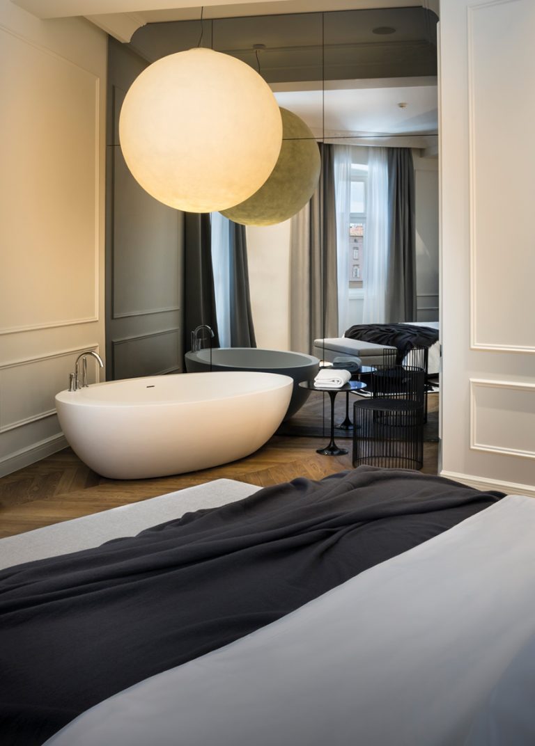 Hotel Adriatic – INTERNOVA