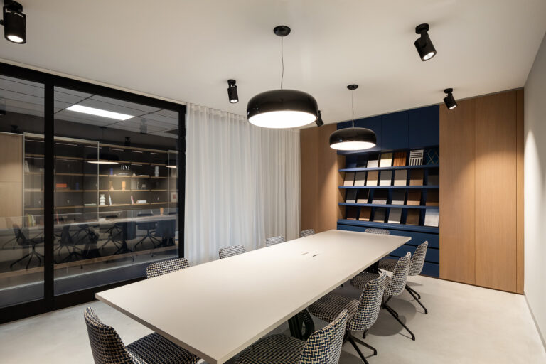 Internova HQ – INTERNOVA