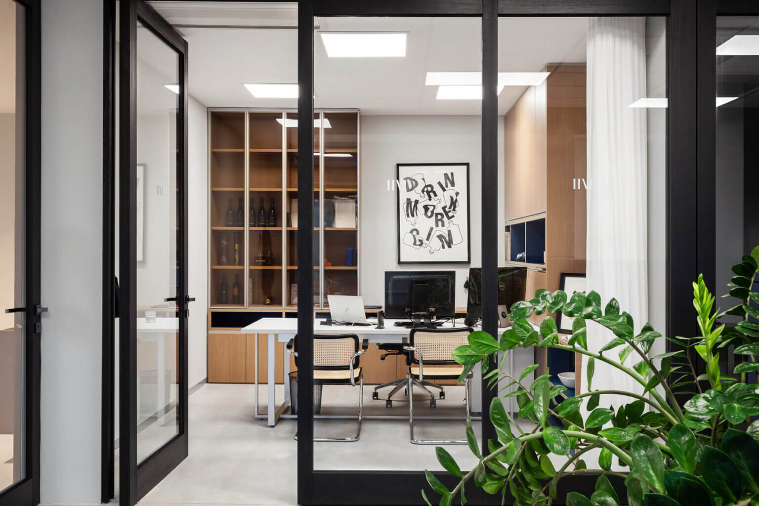 Internova HQ – INTERNOVA