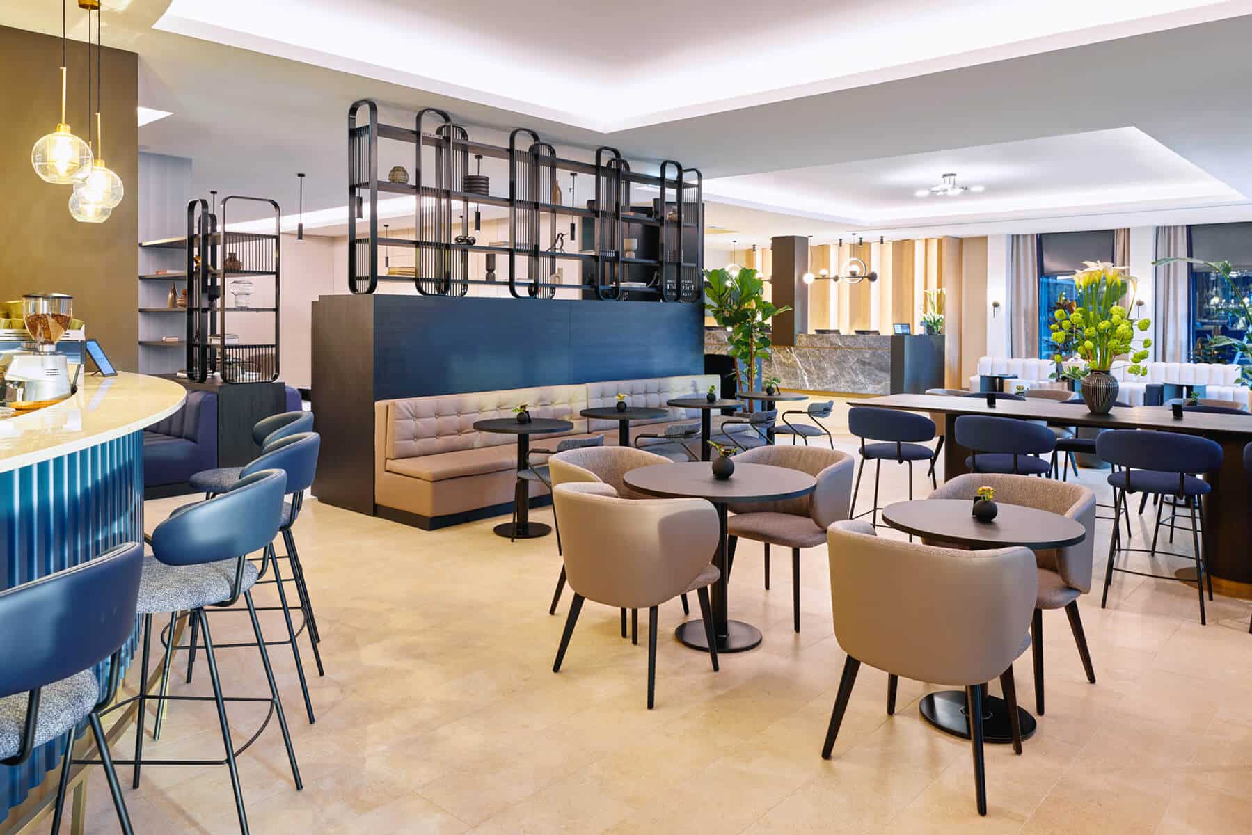Hotel International – INTERNOVA